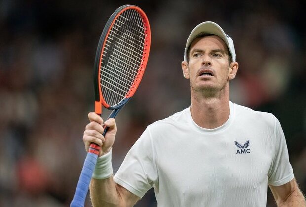 Andy Murray falls in men's doubles at Wimbledon