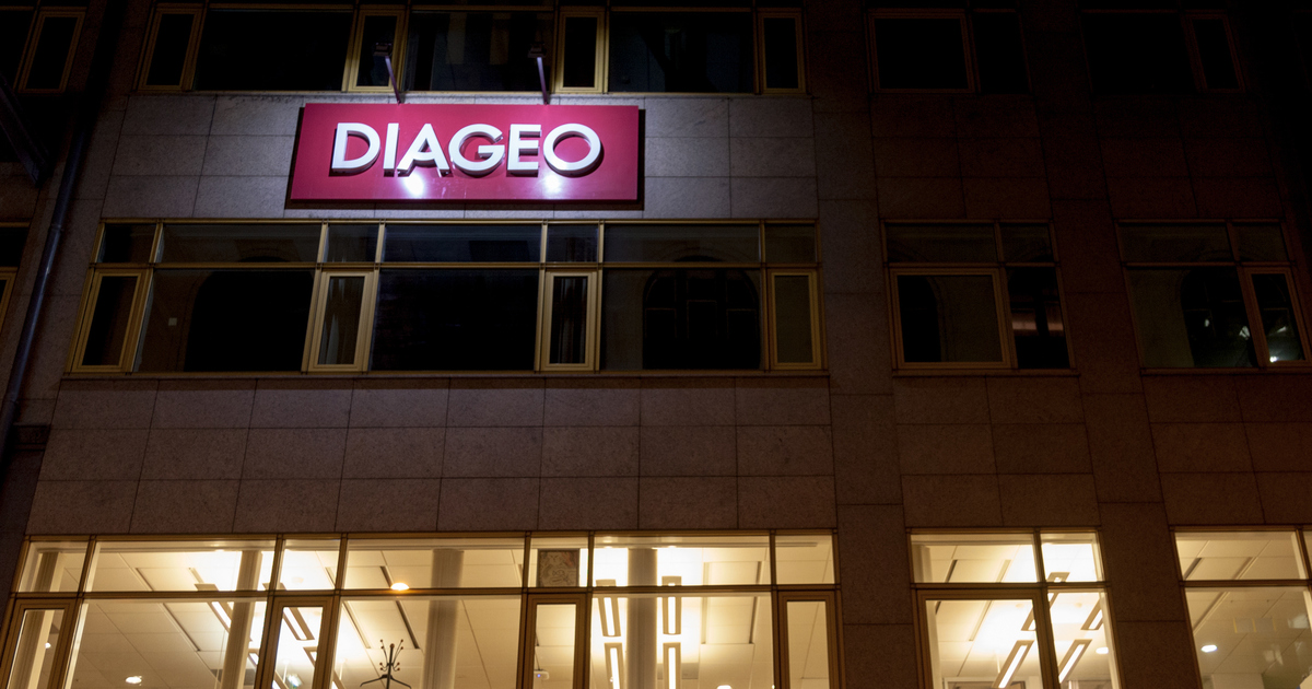 Warren Buffett's Berkshire Hathaway bets on Diageo