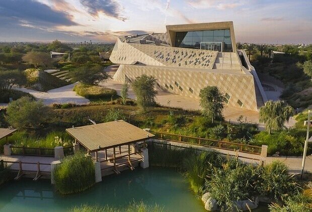 Sheikh Zayed Desert Learning Centre: Living tribute to Sheikh Zayed's ...