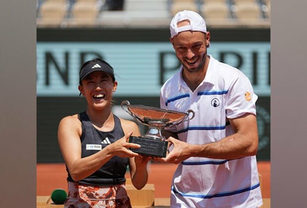 Miyu Kato, Tim Puetz win mixed doubles title at French Open