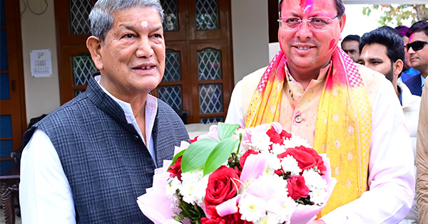 Holi camaraderie: Uttarakhand CM Pushkar Dhami meets senior Congress leader Harish Rawat