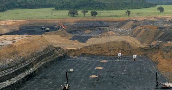 Wilpinjong wants to use old pit to house miners