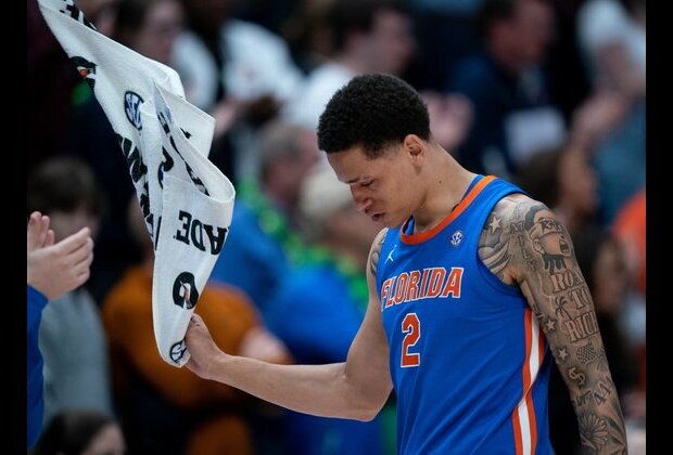 Ex-Gators G Riley Kugel commits to Kansas