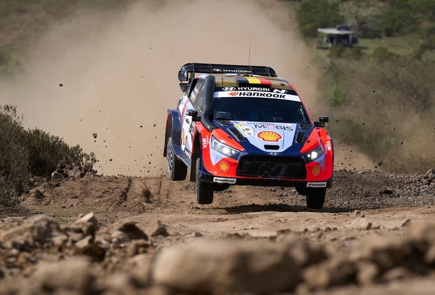 Neuville questions Safari Rally Kenya jump start penalty