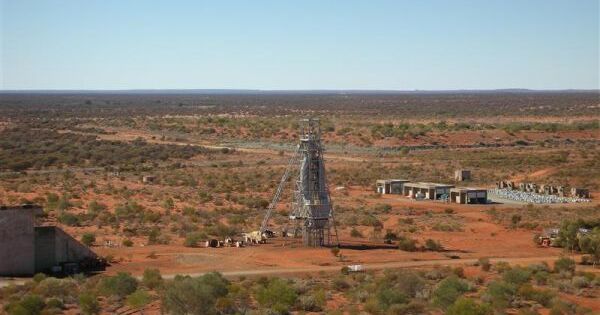 Poseidon raising cash and selling Windarra to processing technology venture