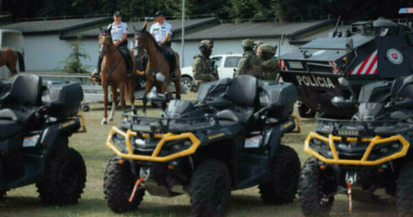 EU state launches anti-migration drills on Ukrainian border