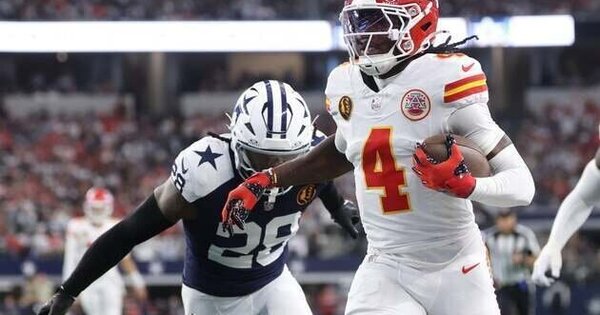 Season of Chiefs WR Rashee Rice (concussion) parked in pit row