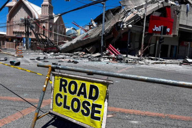 Philippines: At least five people killed in earthquake; authorities ...