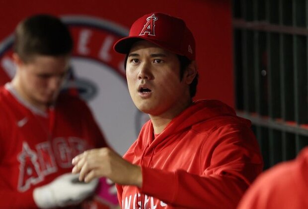 Shohei Ohtani unanimously wins AL MVP for second time