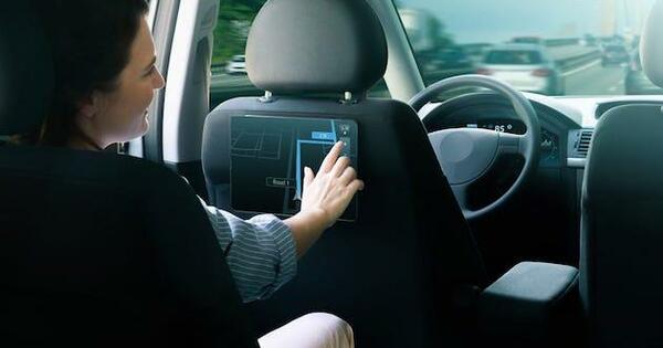 Driverless Waymo taxi expanding in Phoenix, Arizona