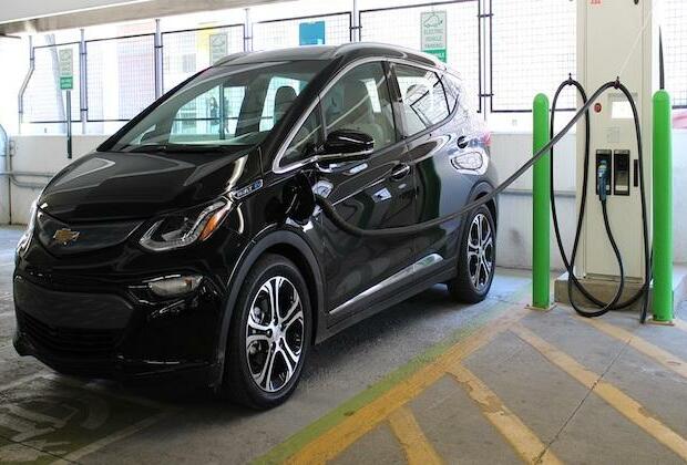 140,000 Chevrolet Bolt EVs recalled by GM due to fire risk