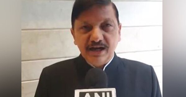 "Himachal Pradesh's CM has a small heart": Disqualified Congress leader ...