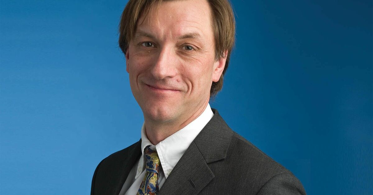 Nick Train: UK corporations ‘handicapped’ by their UK stock market listing