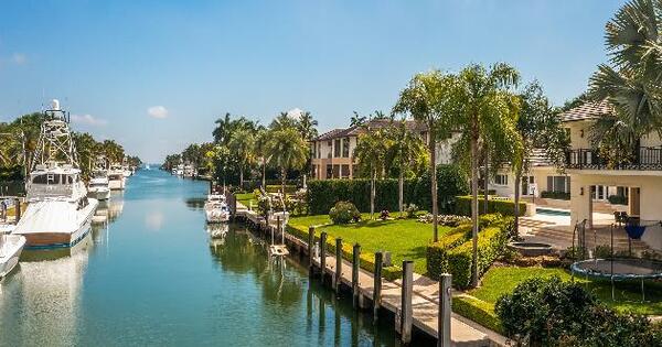 US court blocks Florida law banning Chinese from buying property