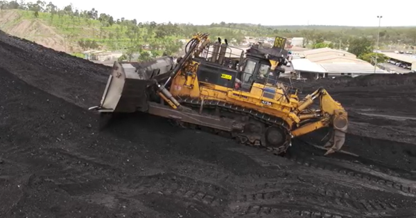 Capcoal's remote-controlled dozer aims to boost safety