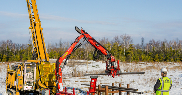 Major Drilling joins forces with MEDATech on RodBot robotic rod handler