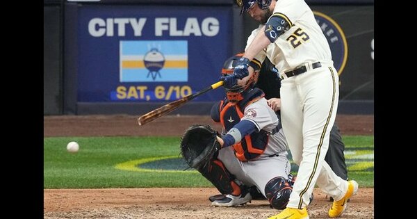 Brewers place 1B Darin Ruf, OF Tyrone Taylor on IL