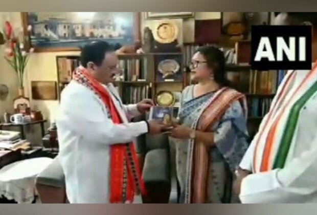 Tripura: JP Nadda meets Dronacharya awardee Bishweshwar Nandi as part ...