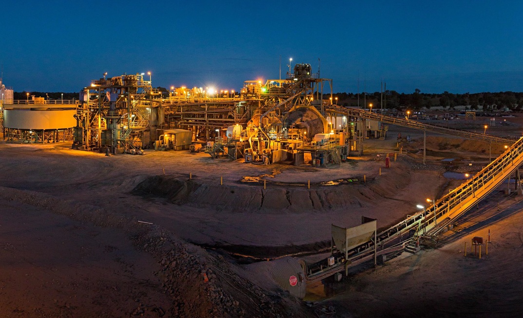 Copper miner Aeris in the red