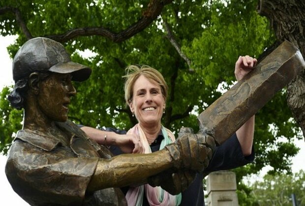 Belinda Clark immortalised at SCG Walk of Honour, becomes first women's ...