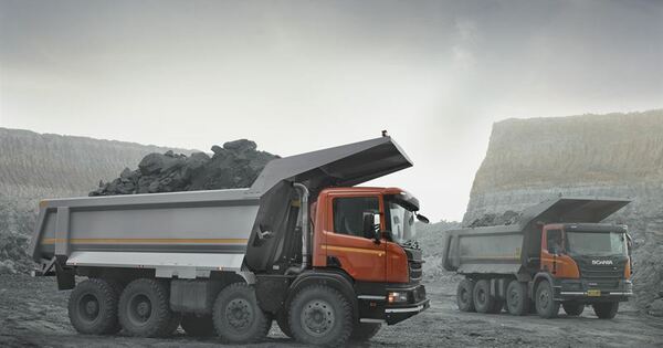 SSAB Shape tipper body for Scania