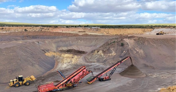 Iluka's Eneabba Rare Earths Refinery Funding Increased to $1.65 Billion