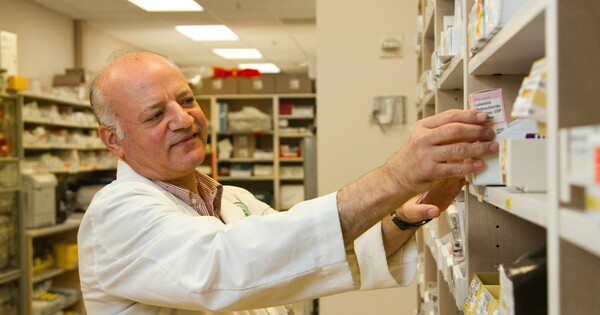 Pharmacies warn of ongoing Creon shortages