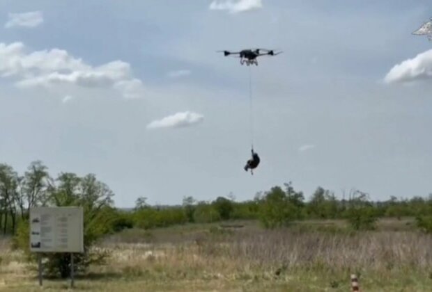 Russian military tests heavy drones capable of carrying commandos