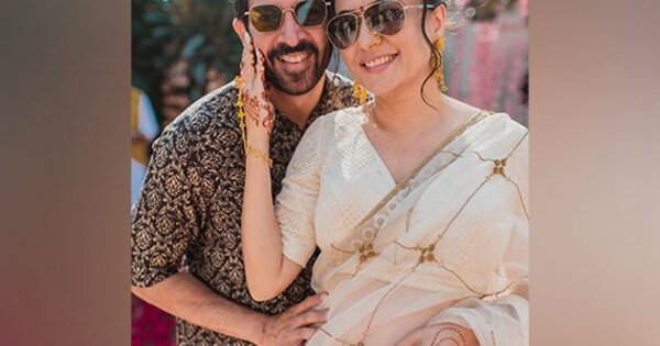 Mini Mathur shares wedding pictures with Kabir Khan on their 25th ...