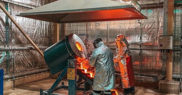 Red 5's red letter year