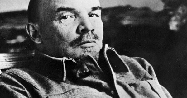 Vladimir Lenin's life in 13 PHOTOS