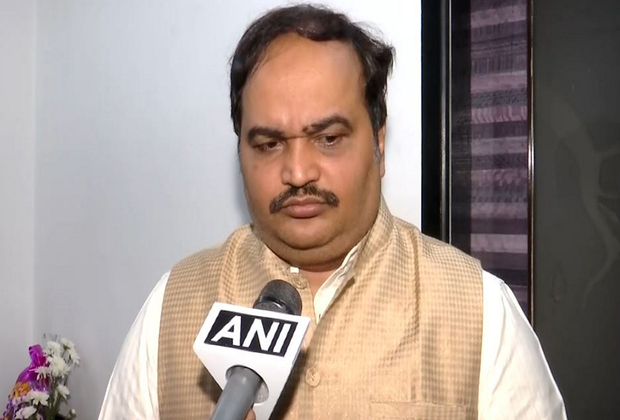 "EC is exploiting the opposition": Shiv Sena (UBT) leader Anand Dubey ...