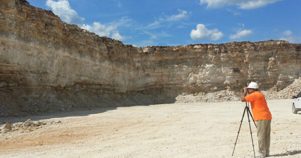 Laser releases blast-design software