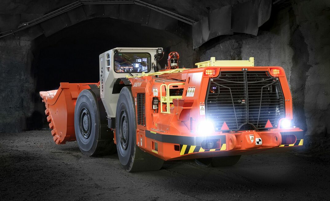 Sandvik stages launch of loaders with low-emission engines