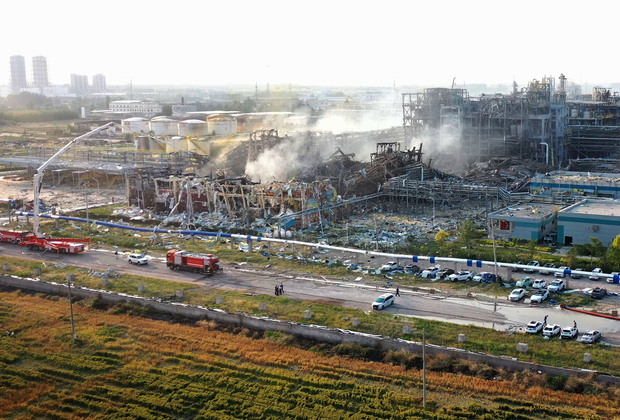 (PhotoFlash)CHINA-SHANDONG-GAOMI-CHEMICAL PLANT-EXPLOSION (CN)