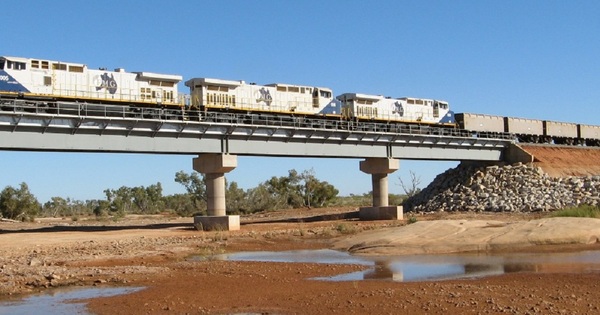 FMG contracts Weir for Iron Bridge