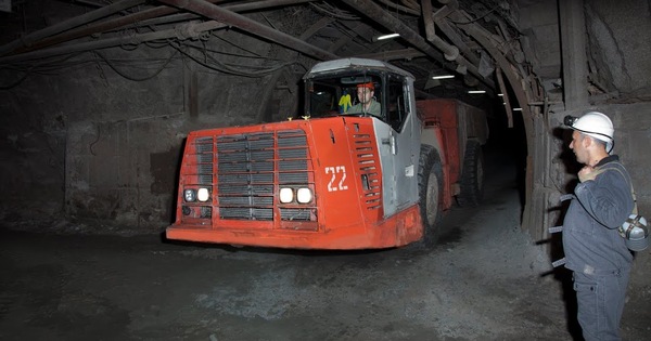 Alrosa to implement pillar mining at Aikhal