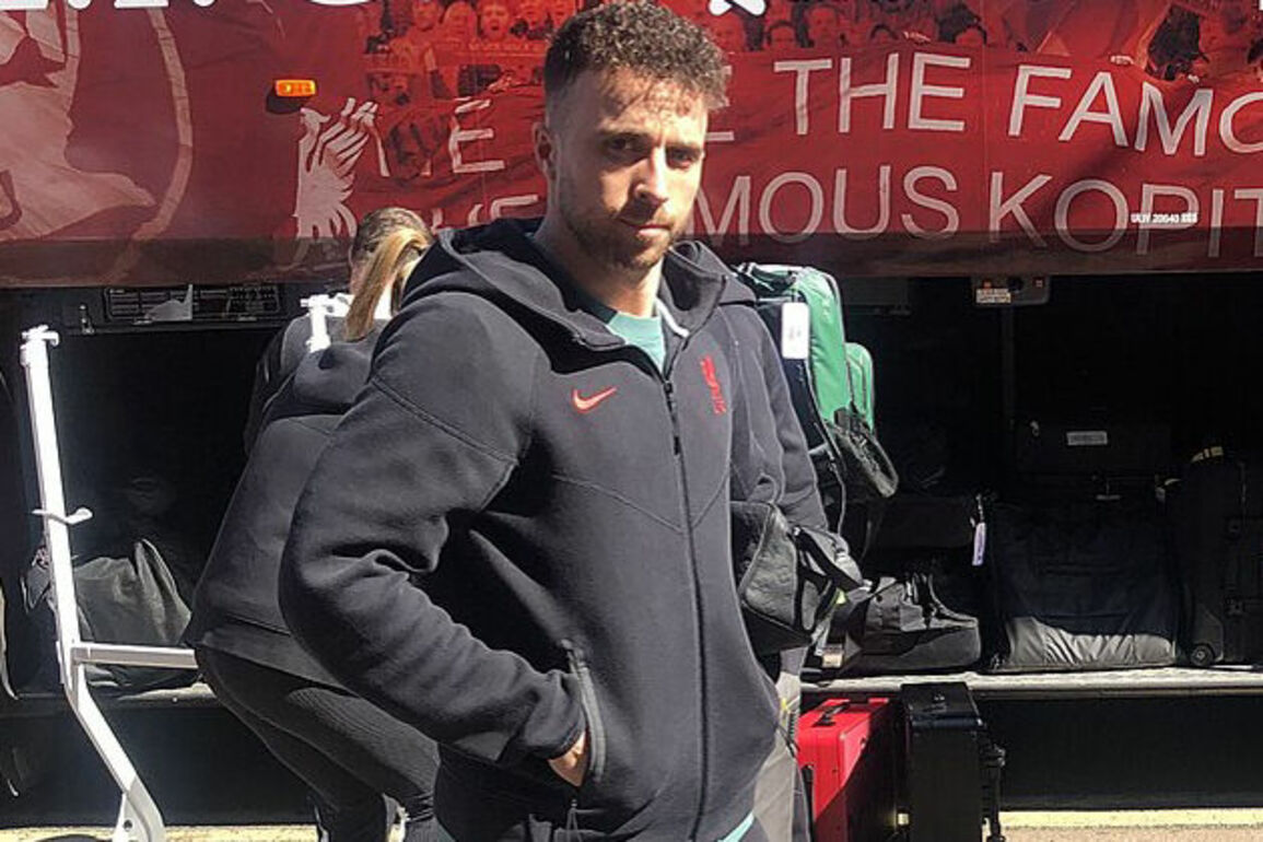 Soccer star Diogo Jota, brother Andre killed in car crash in Spain