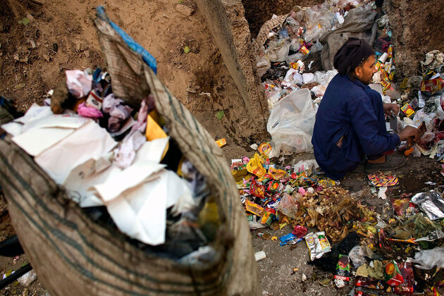 Improper medical waste disposal in Pakistan raises public health concerns