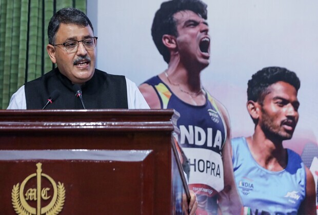 Fit India Carnival 2026 begins in Delhi with star participation