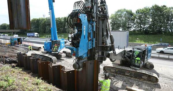 Long reach sheet piling rigs could improve smart motorway safety