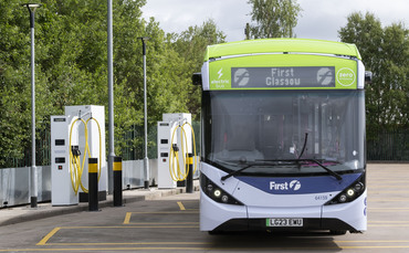 Hitachi and FirstGroup plot £20m electric bus battery partnership ...