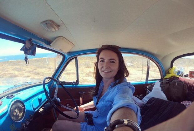 This woman just drove a 1958 Morris Minor from Scotland to Cape Town