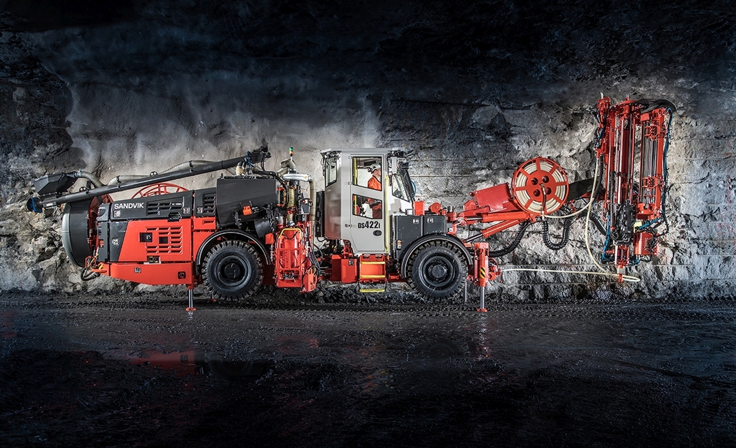 Sandvik unveils DS422i cable bolter