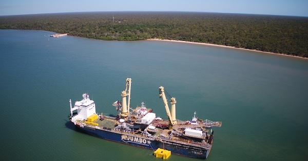 Stacker, reclaimer shipped to remote Amrun site
