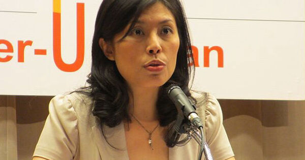 Taiwan opposition party picks reformist Cheng Li-wun as leader
