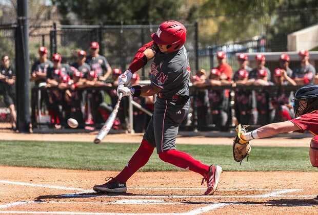 Nebraska baseball rallies late in the game to defeat USC