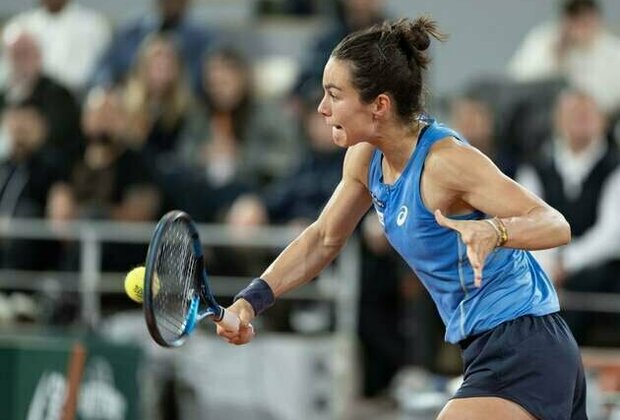 WTA: French Open semifinalist Lois Boisson cruises in first round of ...
