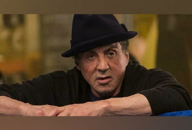 Sylvester Stallone visits iconic Rocky Balboa statue in Philadelphia ...