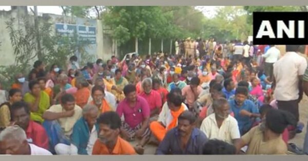 Tamil Nadu: People hold protest after ammonia gas leak detected in sub ...
